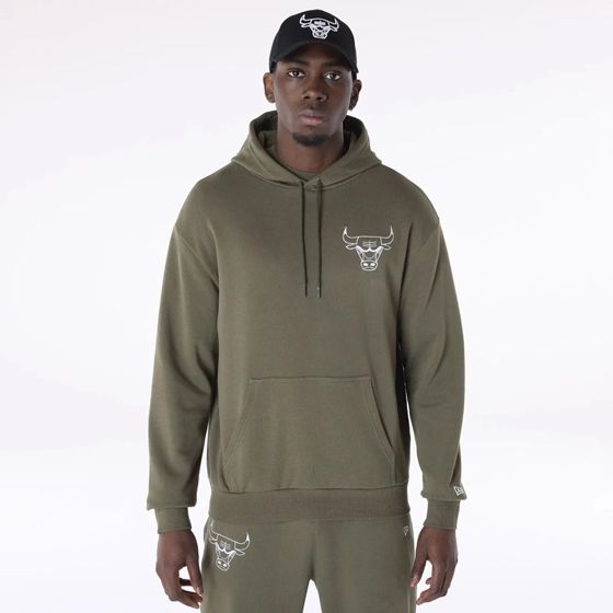 NBA CHICAGO BULLS LEAGUE ESSENTIAL OVERSIZED PULLOVER HOODIE 'OLIVE GREEN'