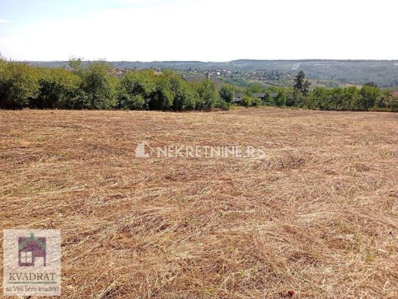 Plac 58 ari, Obrenovac, Barič - 58 000€