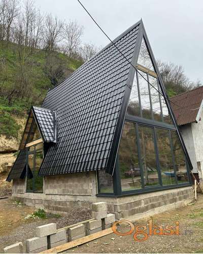 Alpska kuca u Surduku pored Dunava