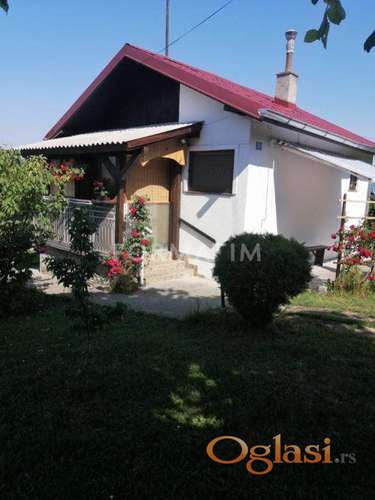 Kuća na predivnom placu, 20ari ID#2617