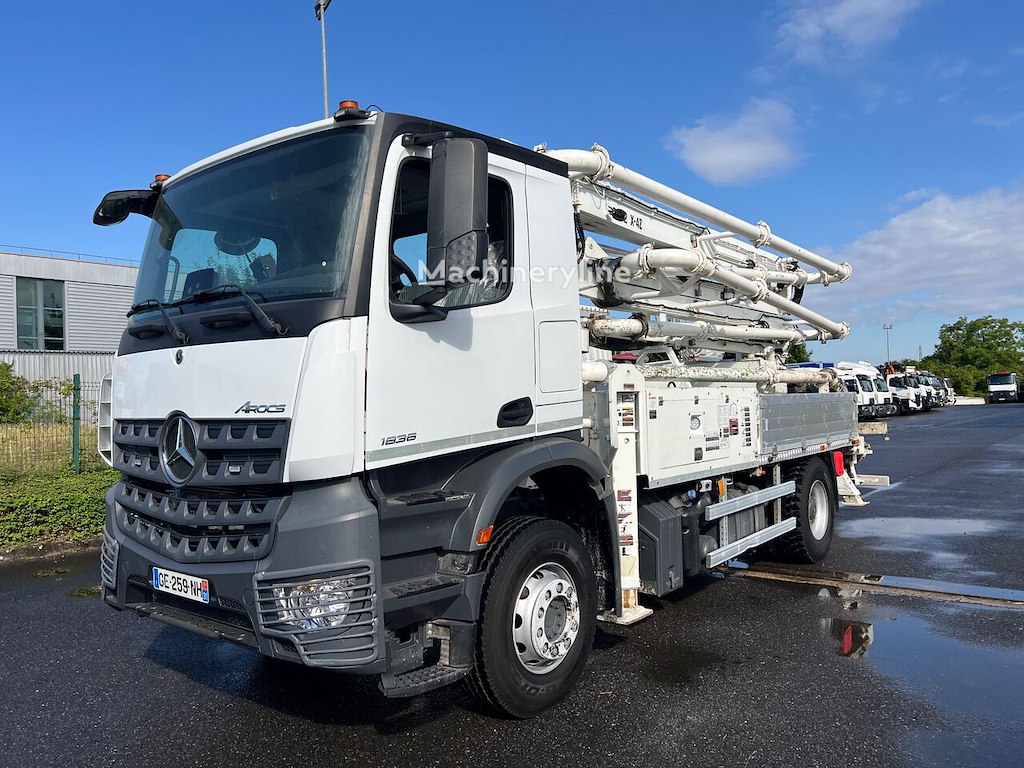 DY DCP25X-4Z na šasiji Mercedes-Benz AROCS 1836 pumpa za beton