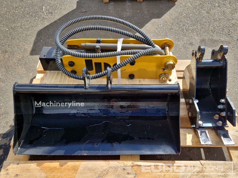 Prodaje se Hydraulic Breaker + 32" Ditching, 8" Digging Bucket sejalnu kašiku na aukciji