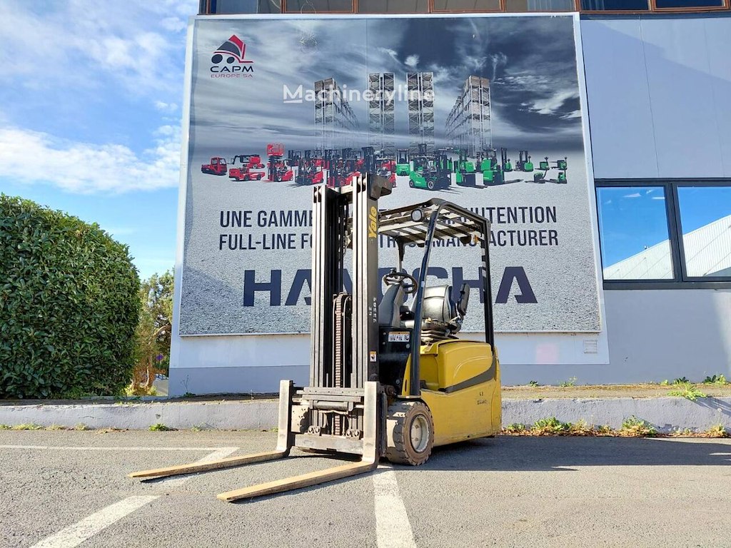 Yale ERP18VTL viljuškar na tri točka