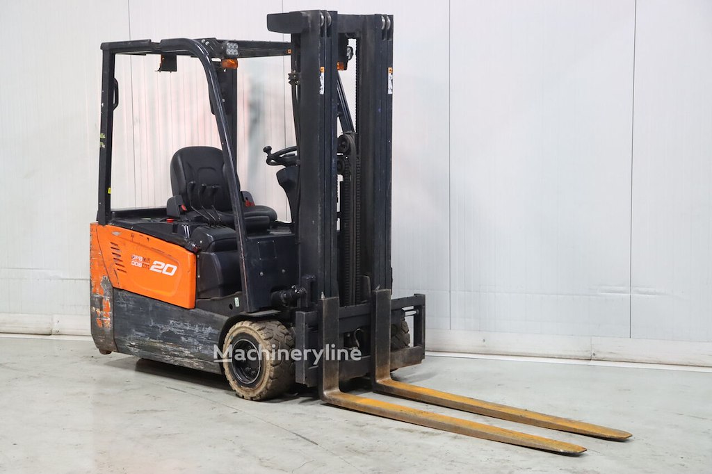 Doosan B20T-7 viljuškar na tri točka