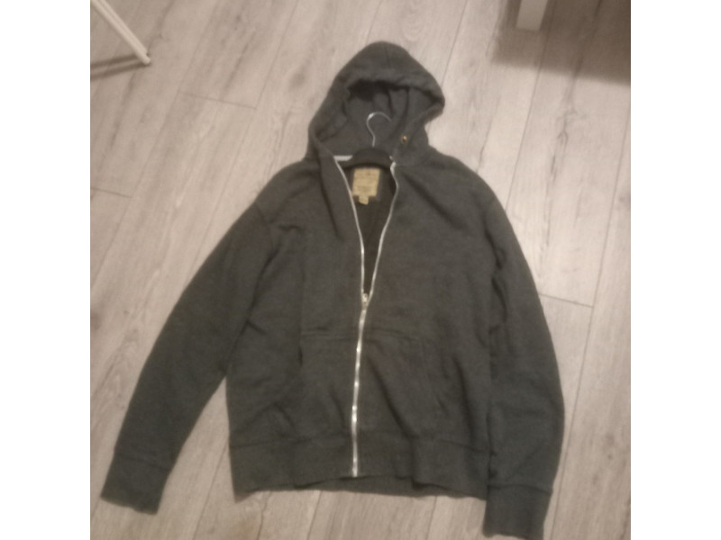 PULL&BEAR ODLICAN DUKS VEL L-XL