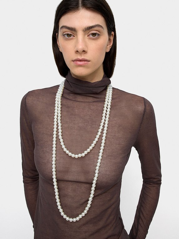 NECKLACE WITH TWO STRANDS OF PEARLS