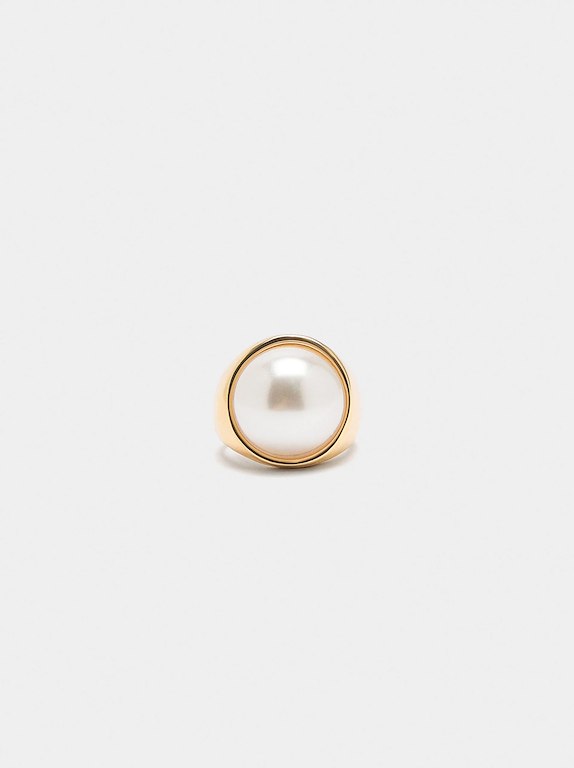 RING WITH PEARL