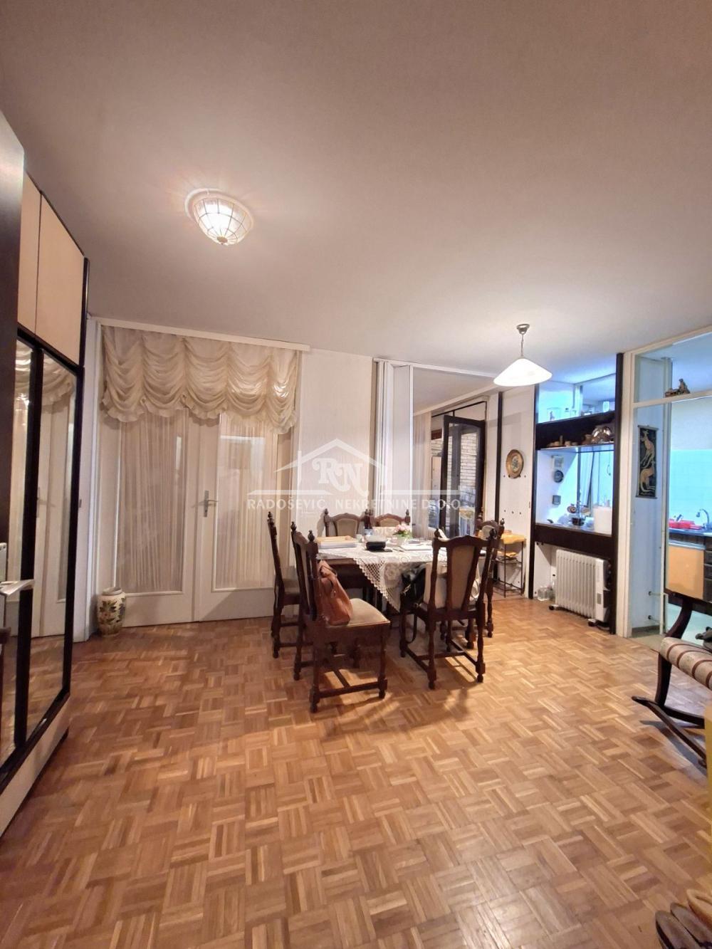 Kedrova, Dvoiposoban stan na prodaju, 65m2, 195.000€