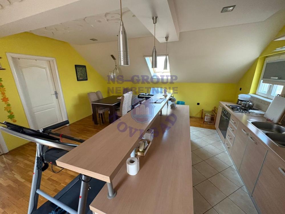 Trosoban stan na prodaju, 76m2, 114.600€