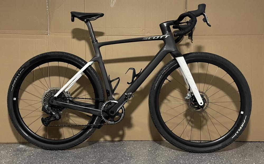 SCOTT Addict Gravel Tuned