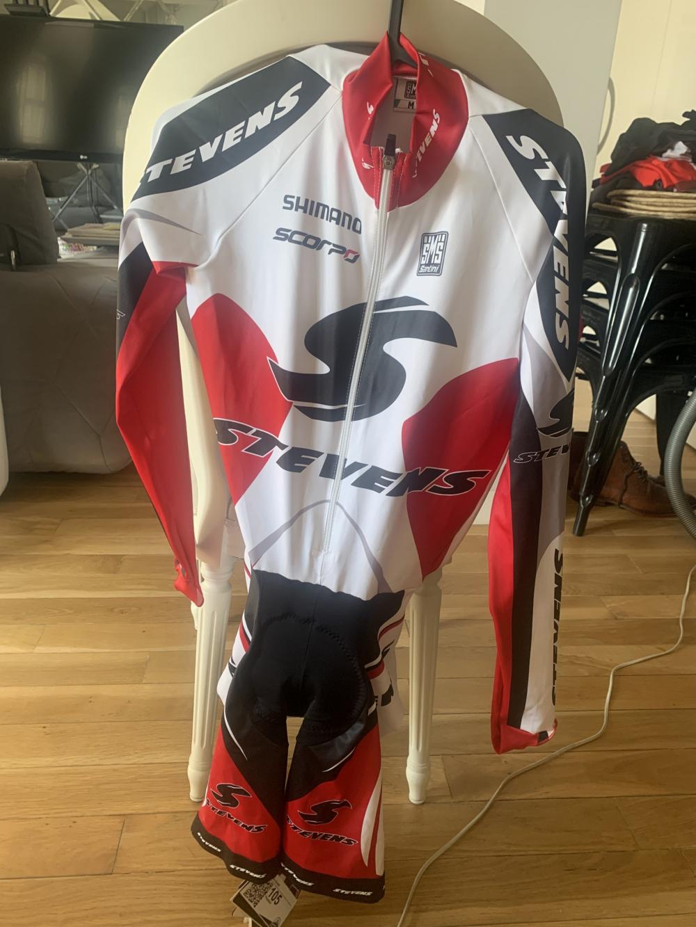 Santini Stevens Komplet NOVO