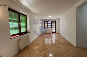 Prodajem Stan-Apartman, Bulevar Oslobođenja