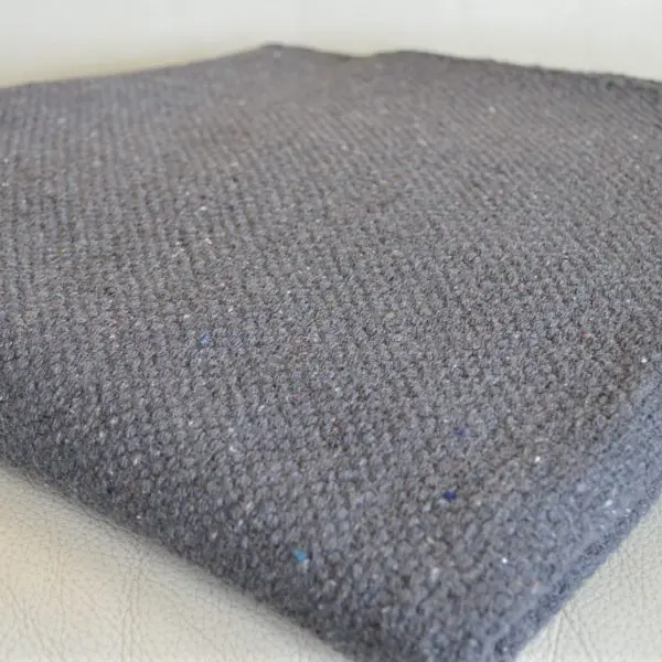 BLUE BELL Fleker Solid 70x150cm tamnosivi