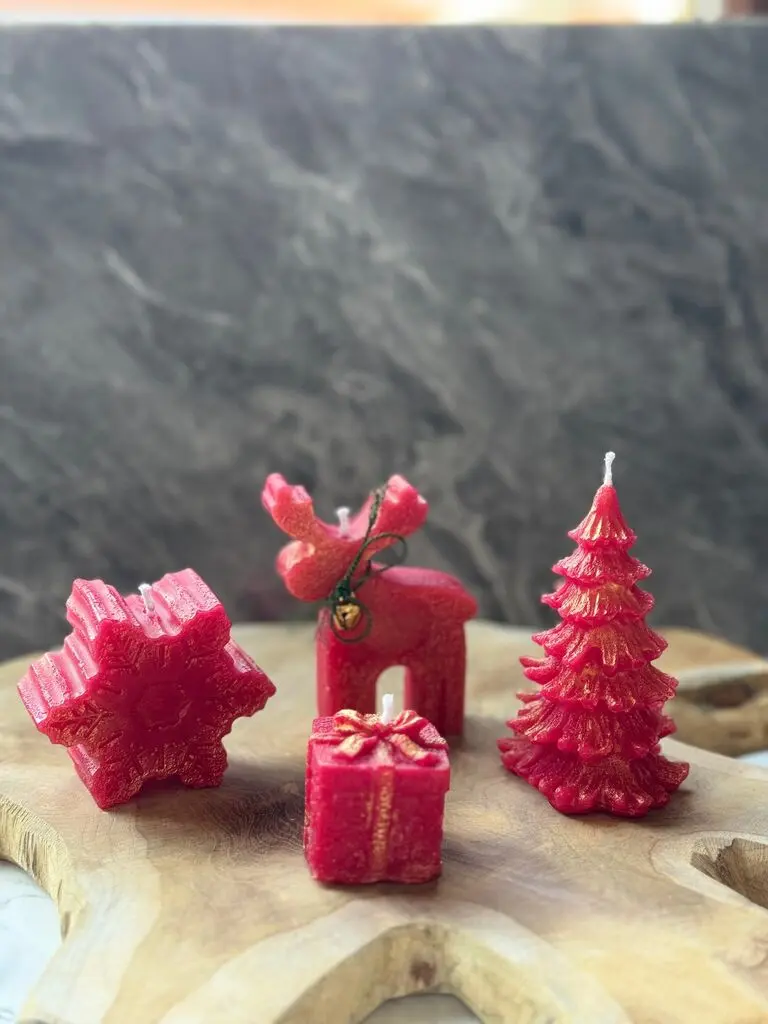 Aberto Design Set Božićnih sveća Christmas 14, 4 komada, Crveni