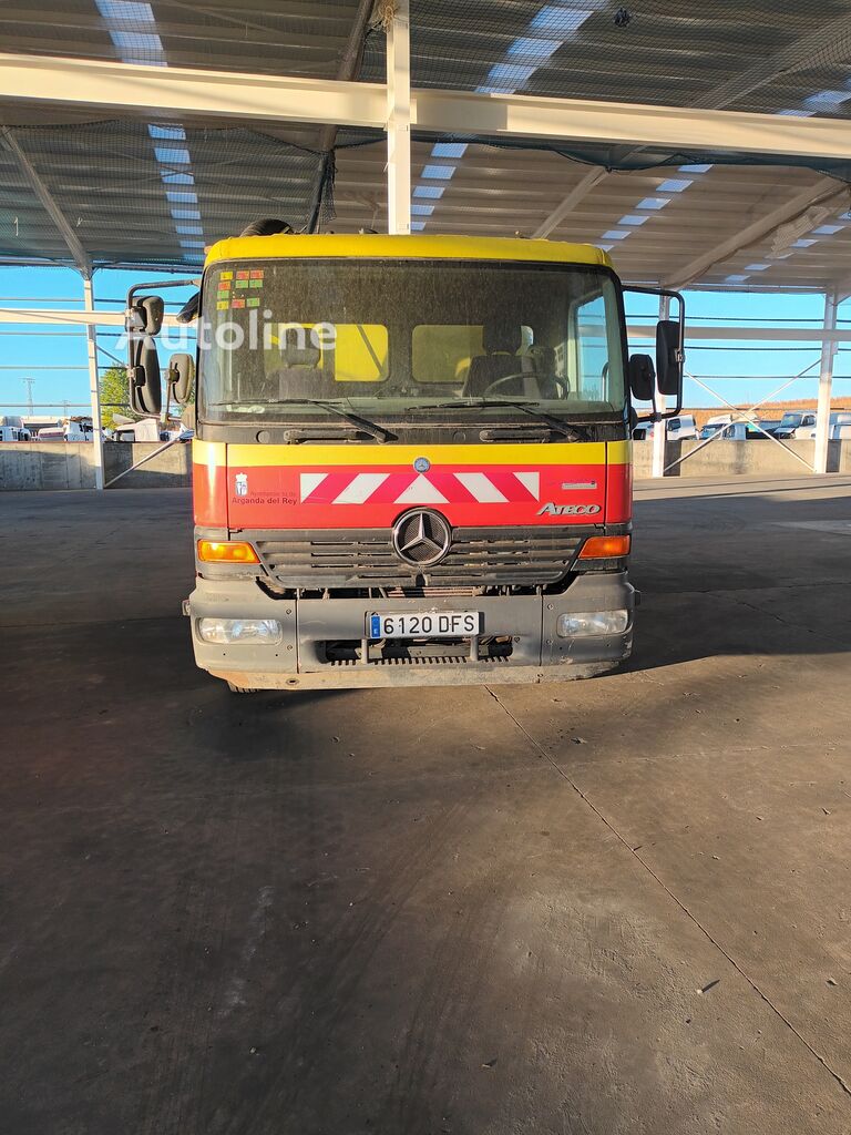 Mercedes-Benz ATEGO 1318 vozilo za čišćenje ulica