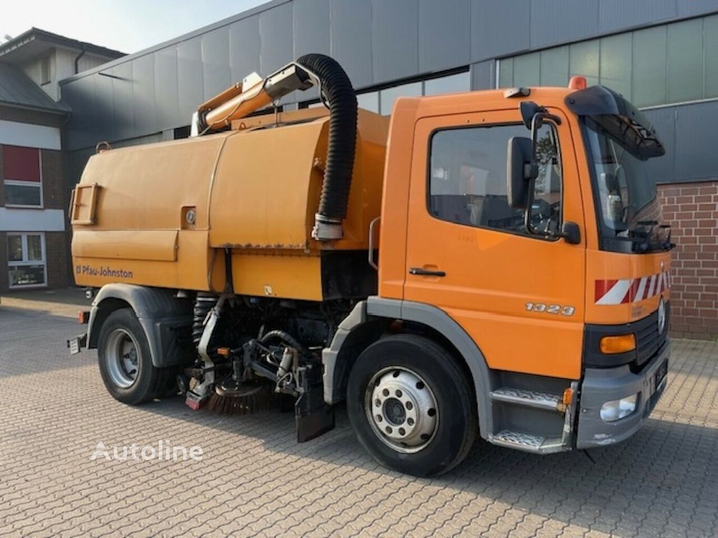 Mercedes-Benz 1323 Atego4x2 vozilo za čišćenje ulica