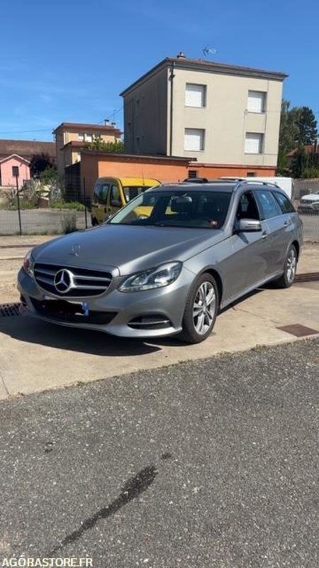 Prodaje se Mercedes-Benz E250 CDI 4MATIC karavan na aukciji