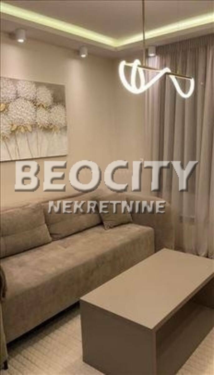 Zvezdara, Đeram pijaca, Pećska, 1.5, 32m2, 680EUR