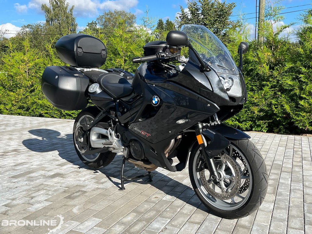 Prodaje se BMW F 800 GT motocikl na aukciji