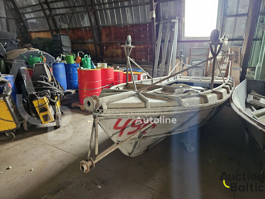 Prodaje se Ship building form čamac na aukciji