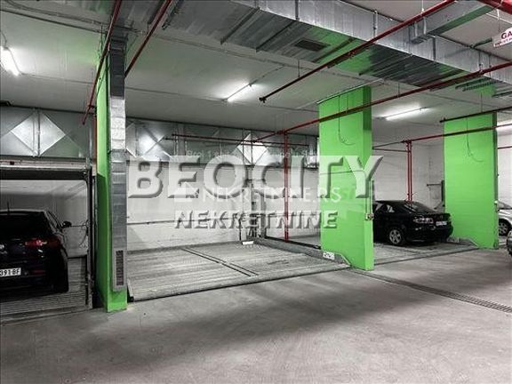 Vračar, Južni bulevar, Kneza Stracimira, 15m2, 33000EUR