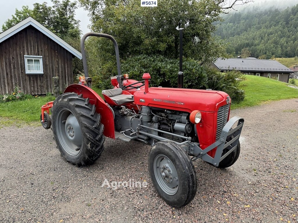 Massey Ferguson 35 traktor točkaš