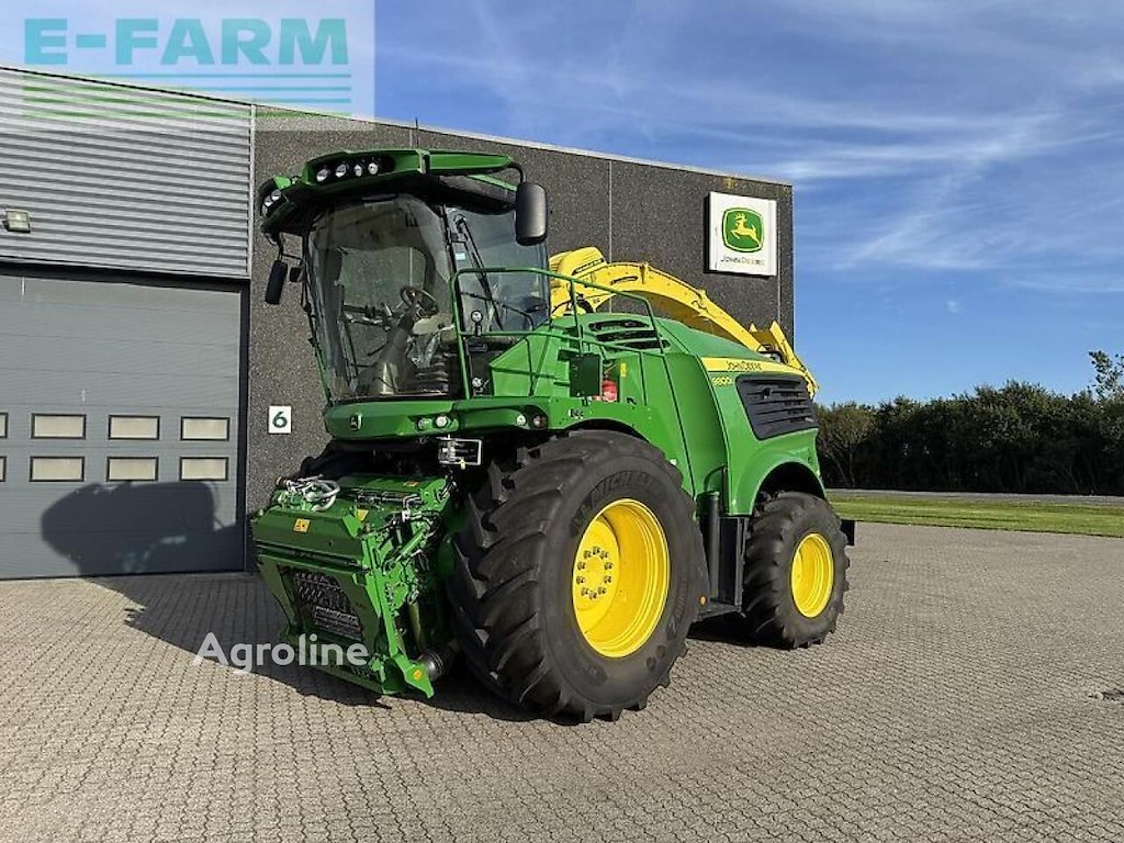 John Deere 9800 krmni kombajn