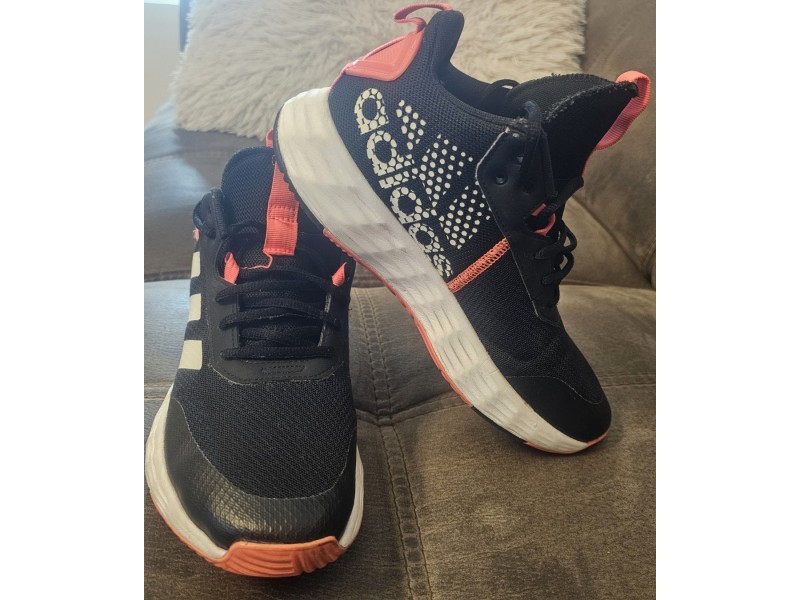 adidas patike za kosarku 40 26 kao nove
