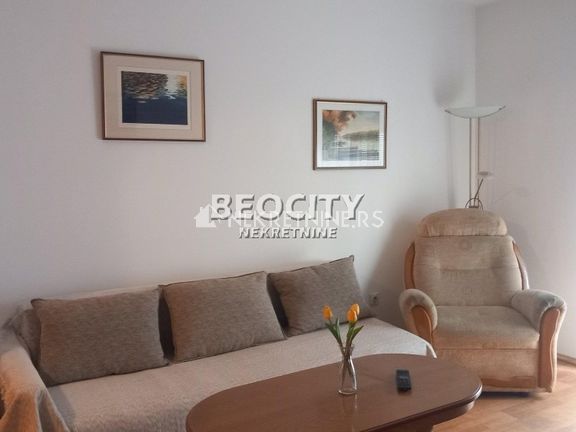 Novi Sad, Centar, Valentina Vodnika, 2.0, 43m2, 400EUR