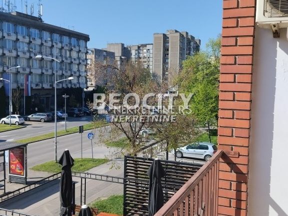 Novi Sad, Železnička Stanica, Bulevar Kralja Petra I, 0.5, 32m2, 104000EUR