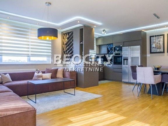 Novi Sad, Telep, , 5.0, 273m2, 498000EUR