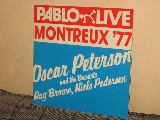 Oscar Peterson &; Bassists Ray Brown, Neil Pedersen