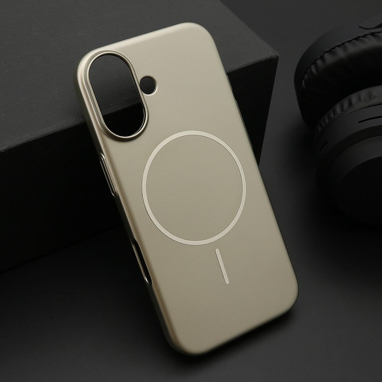 Zastitna maska (futrola) PURE mat MagSafe - iPhone 17 zlatna (MS)