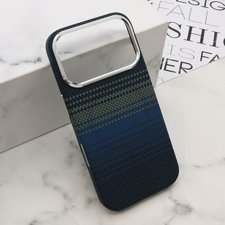 Zastitna maska (futrola) UrbanMesh MagSafe - iPhone 17 Pro DZ04 (MS)