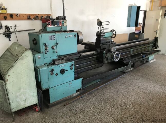 LATHE
TOS Trenčín SN 71B