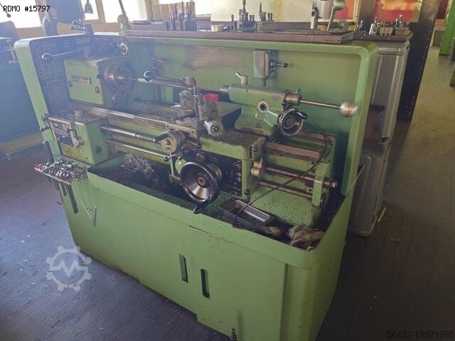 LATHE
M. DE VALLIERE H140
