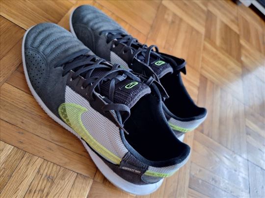 Patike za futsal