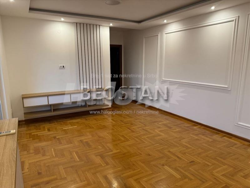 Zemun - Gornji grad #64134 1.100 €