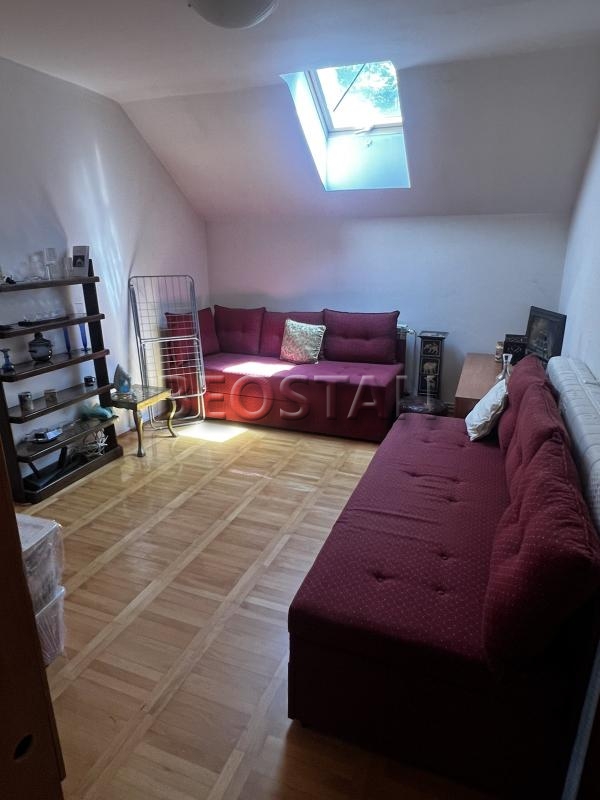 Centar - Stari grad #64140 650 €