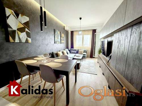 NOVI SAD, KEJ, CENTAR, KEJ GARDEN, TROSOBAN, 62M2
