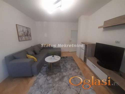 LUX OPRELJEN KOMPLETNO RENOVIRAN DVOSOBAN STAN 52M2 KOD STANICE