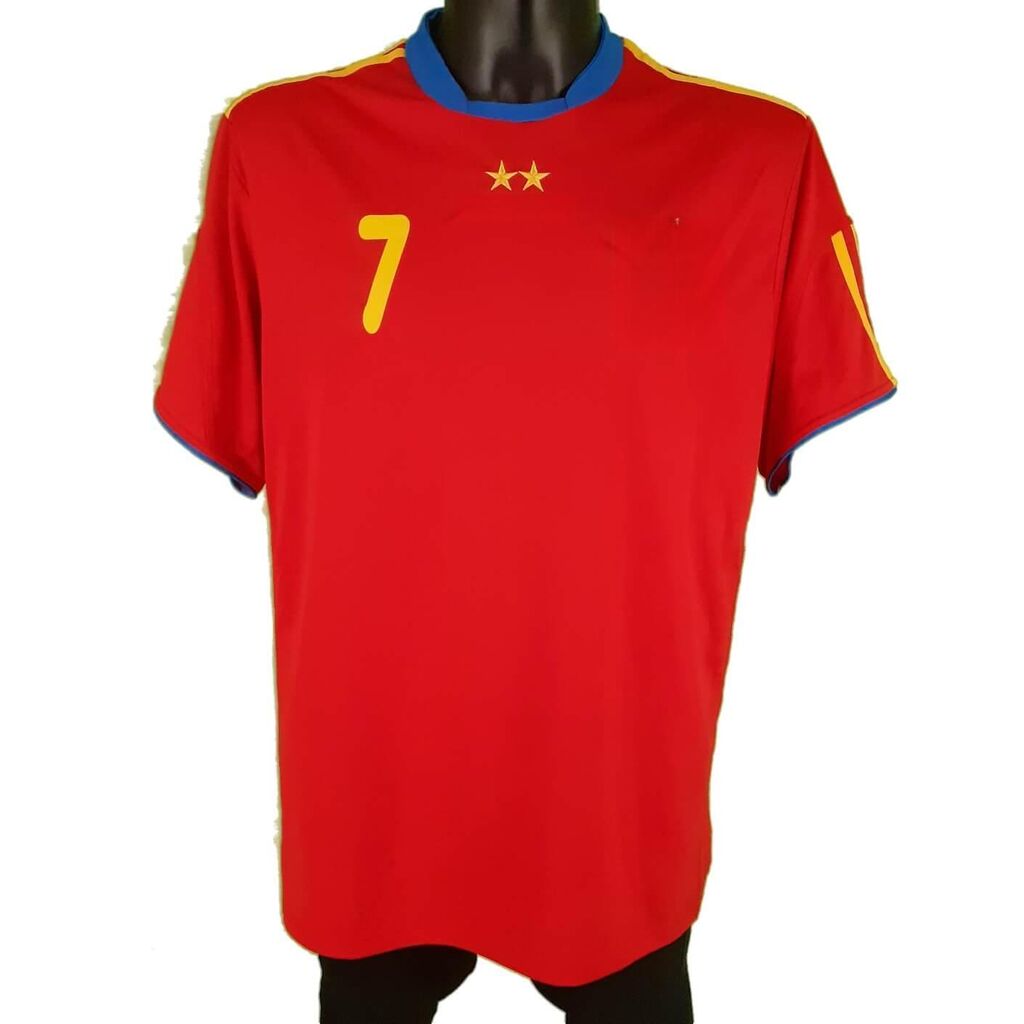 Dres španije- david villa vel. Xl marka: fa veličina: xl materijal
