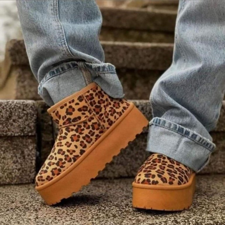 Ugg mini čizme, bоја - Šareno, 38