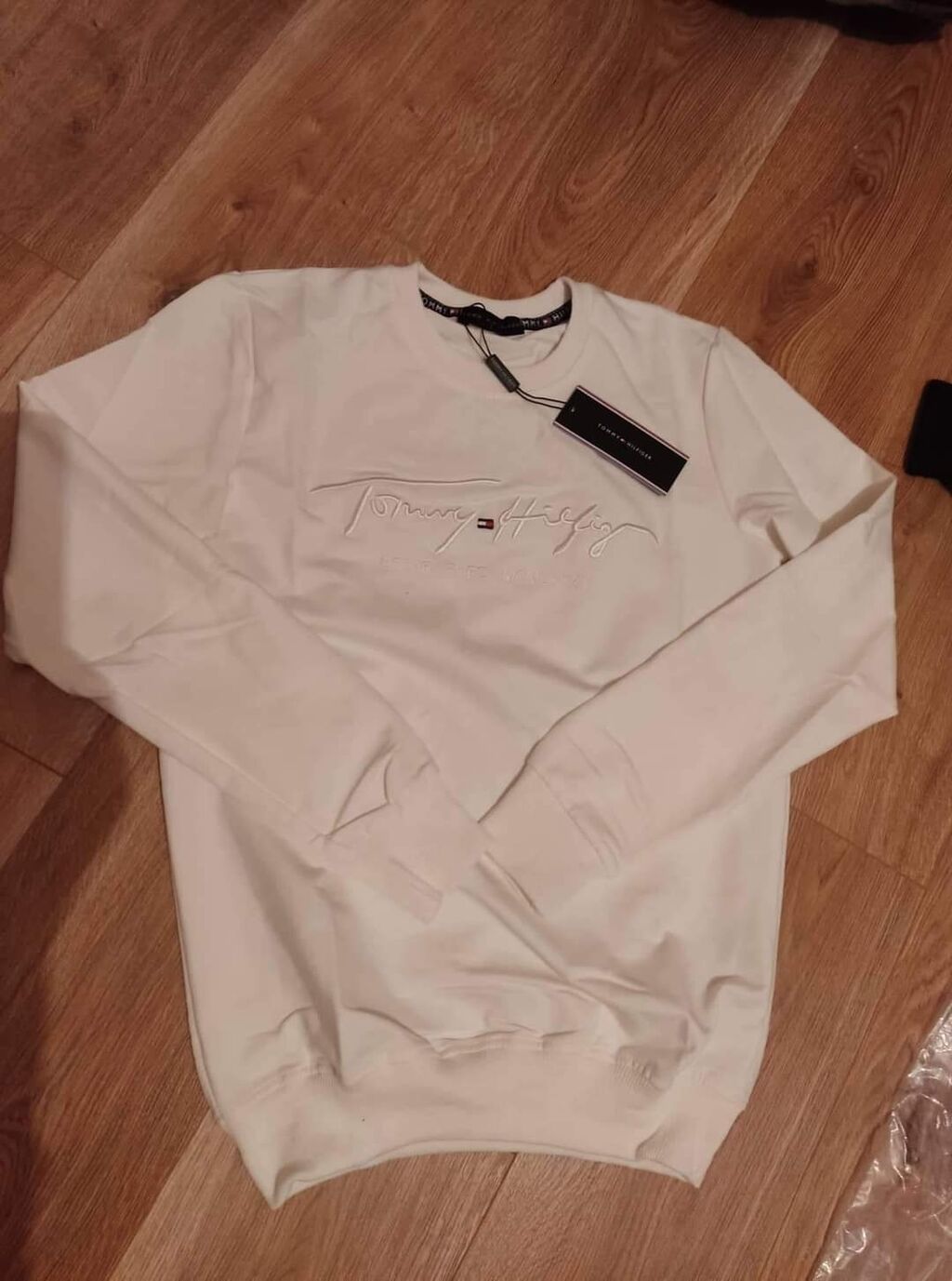 Veličine S M L XL 2XL Cena 2600 din