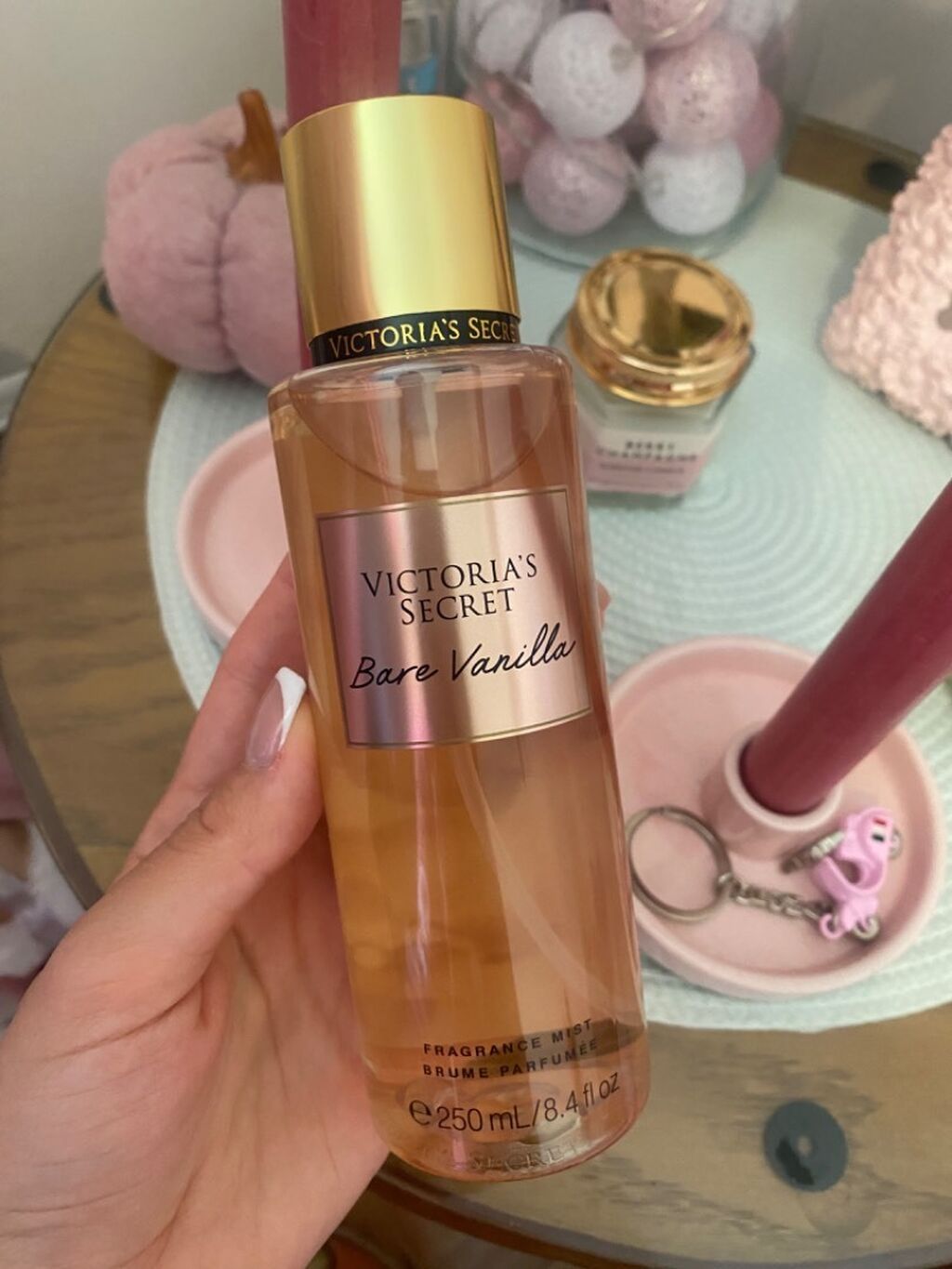Vic Secret bare vanilla novo original mist 1500 din akcija