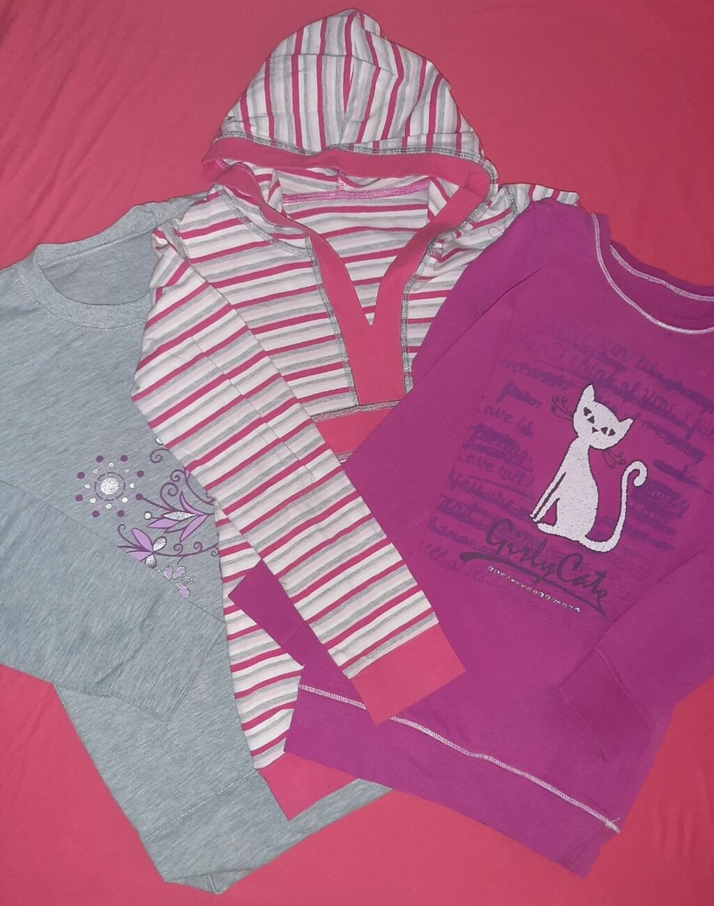 Veliki izbor dukserica za devojčice 6-8 SNIŽENO