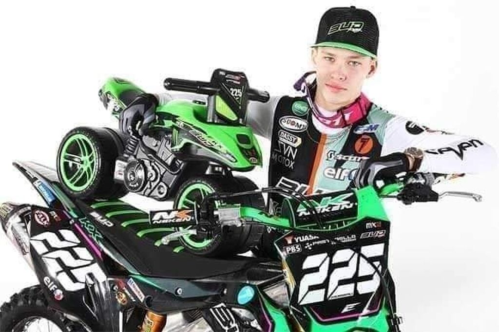 KAWASAKI VELIKI SAMO 6799 din KAWASAKI MOTOR GURALICA NAJBOLJA