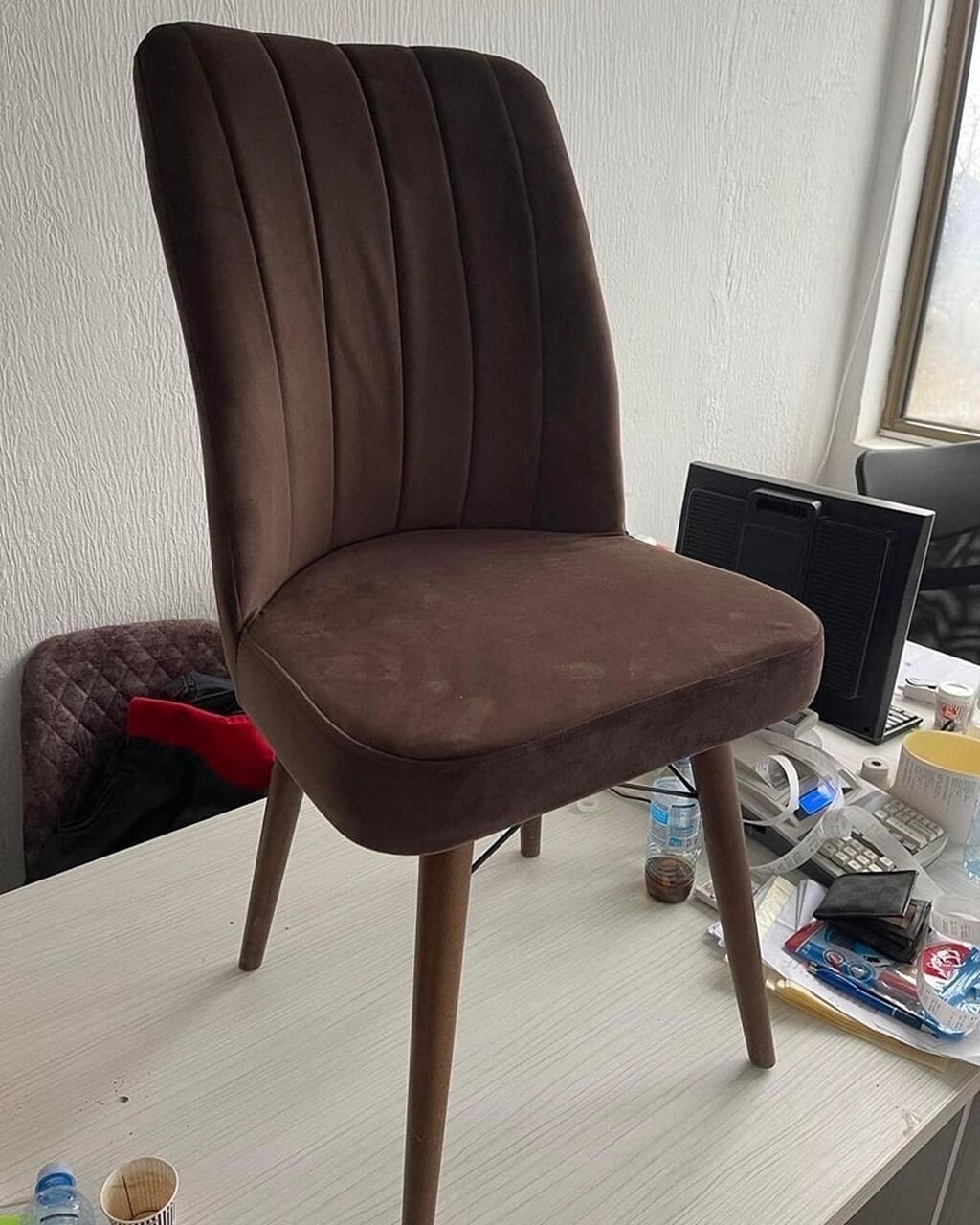 Visina 90cm Sirina 43cm Visina sedalnog dela 45cm Rok isporuke sa