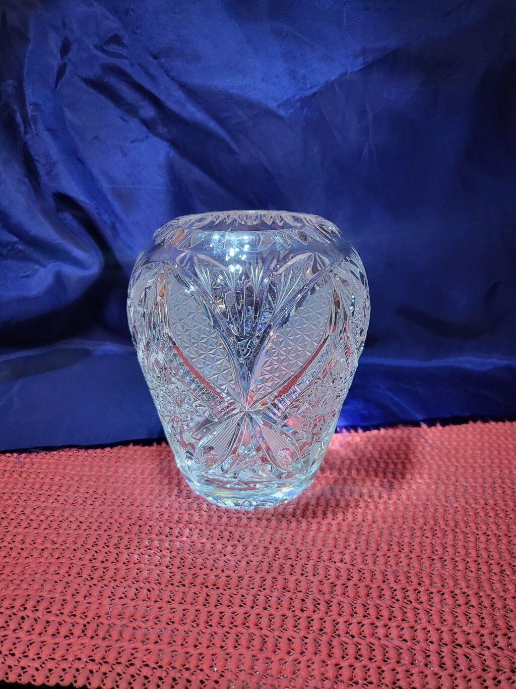 Vaza nova kristal,led kristal,rucni rad. ceska. 70te. Vaza