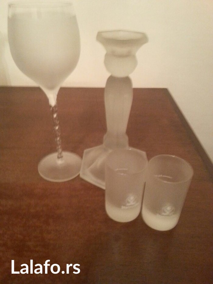 COIN CASA- KRISTAL SA BRUSENIM MLECNIM STAKLOM -MADE IN ITALY